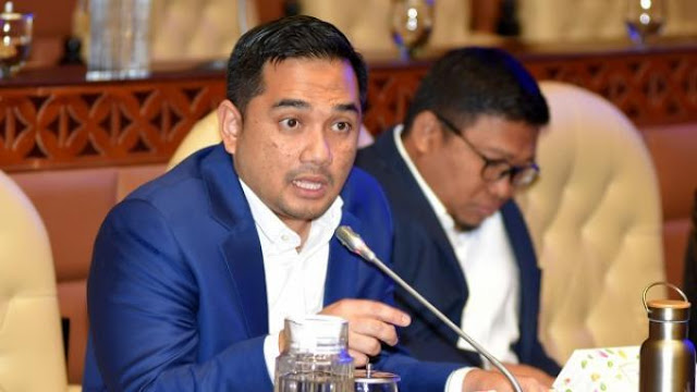 Isyaratkan Maju Pilgub Kalsel 2024, Rifqinizamy Karsayuda Tunggu Restu ...